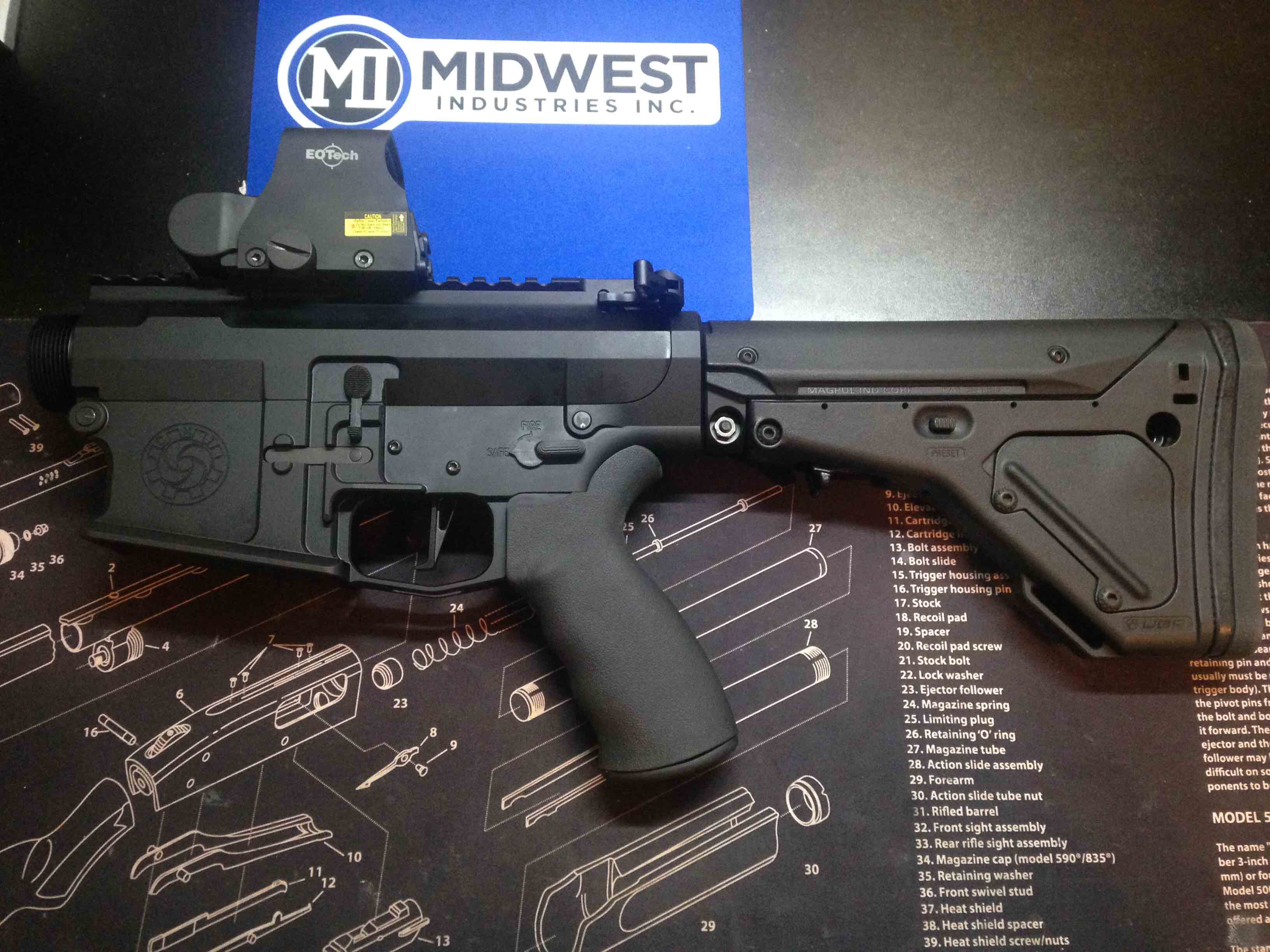 Magpul UBR gen1 w/ limbsaver - AR15.COM