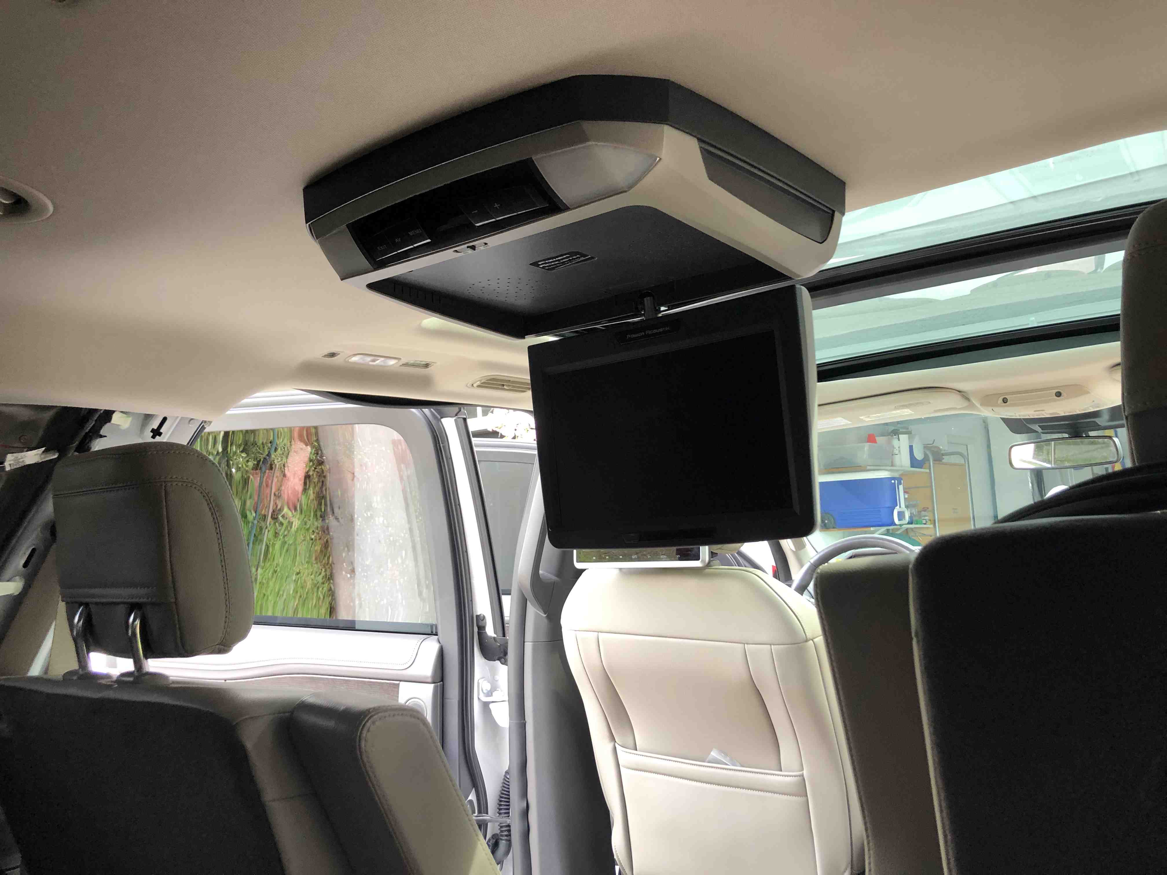 Headrest and flip down DVDs on pano roof | Ford Expedition Forum