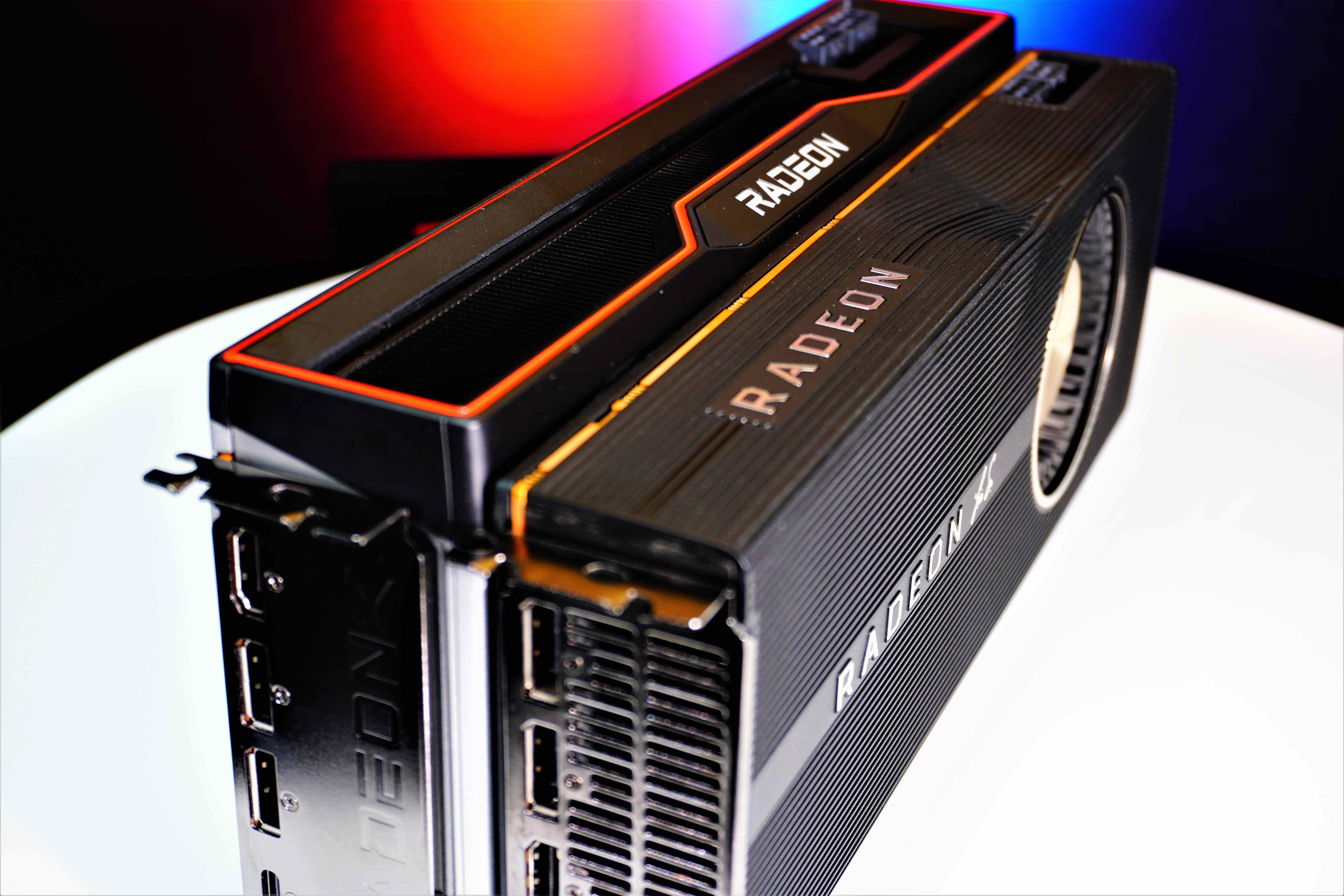 颜值与情怀！6800XT公版&5700XT 50周年纪念颜值比拼，更新镭7 - 电脑硬件 - Chiphell - 分享与交流用户体验